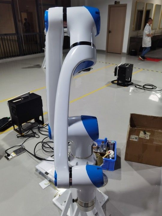 Chinese Brand Educational Robot CNGBS-G05 Cobot 6 Axis With Onrobot RG6 Gripper Cobot Pallerizer