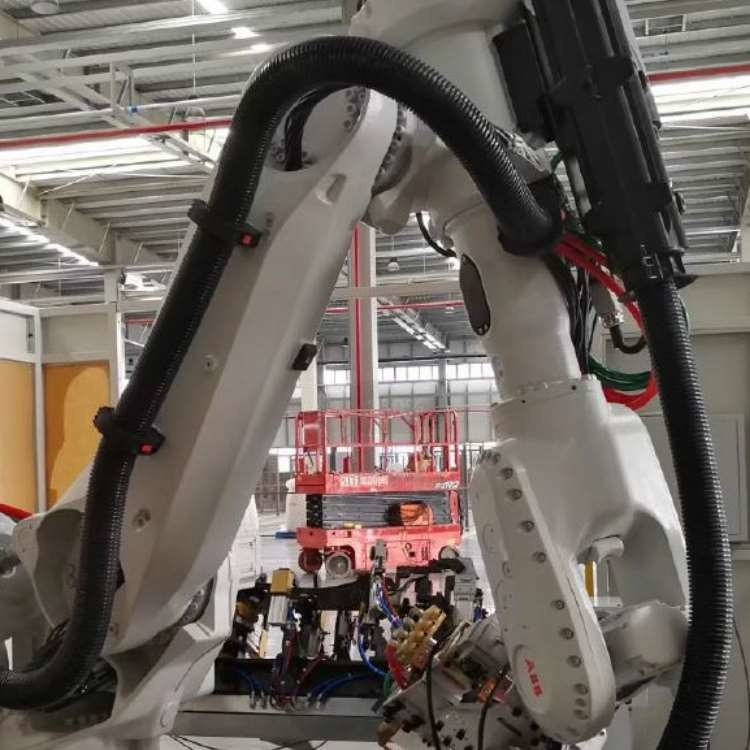 Cngbs Customized Robot Pipeline Package With Arms Robotic For Managing