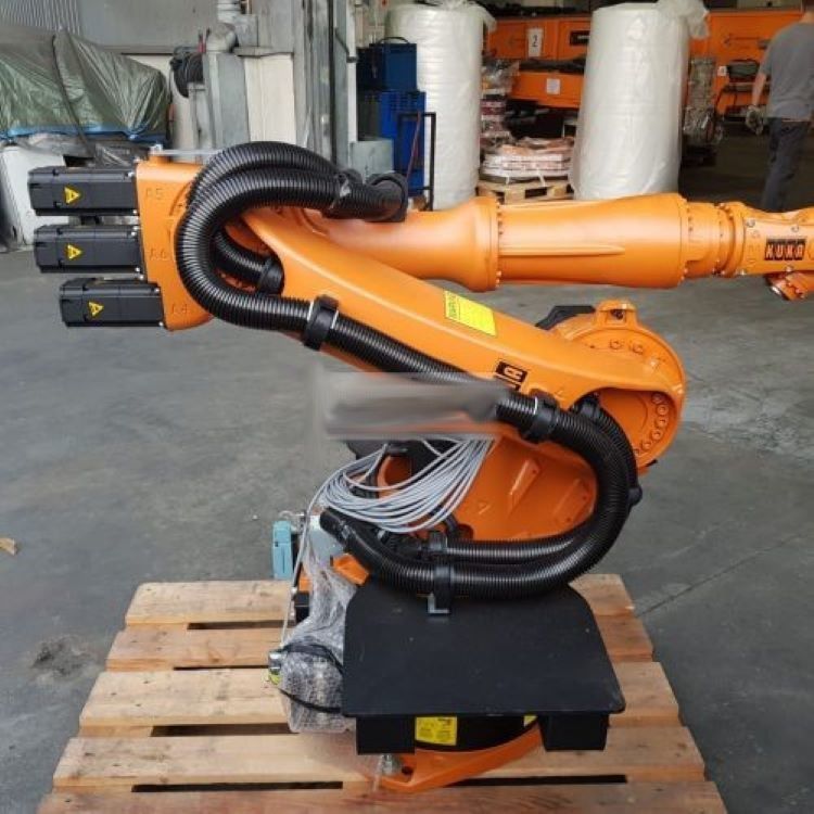 Kuka Handling Robotic Arm 6 Axis KR 16 R1610 With CNGBS Customized Robot Gripper As Industrial Robot