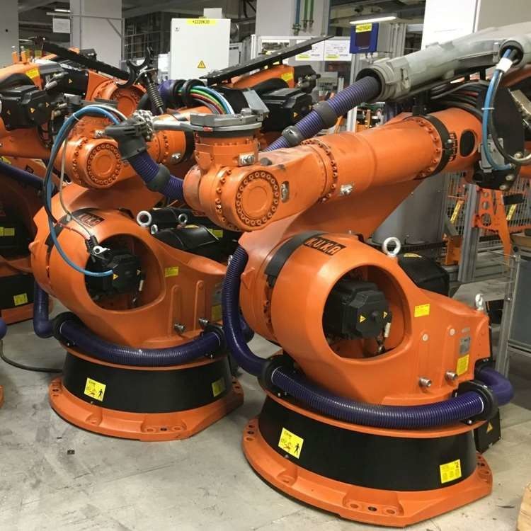 6 Axis Arm Robotic Welding Kuka KR 210 R2700-2 With CNGBS Welding ...