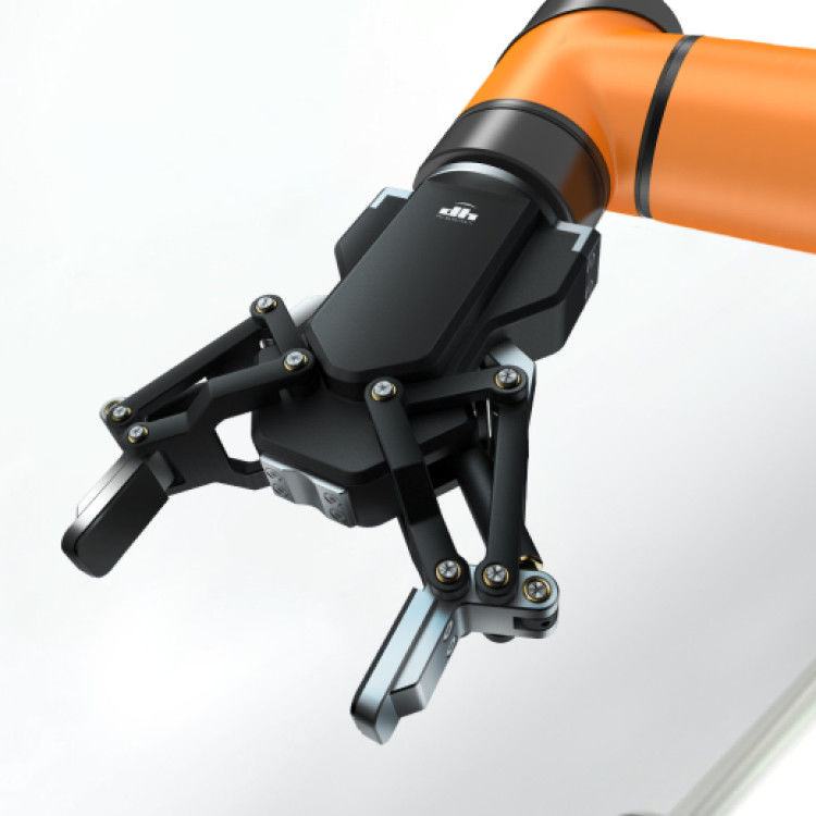 DH-Robotic AG-95 Gripper With KUKA KR4 R600 Cobot Robotic Arm As Pick ...
