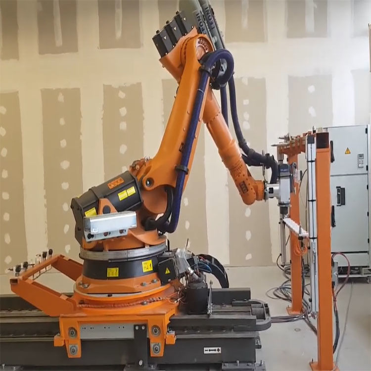 Milling Robot KUKA KR 210 R2700-2 Payload 275Kg Reach 2701mm KR C5 KR ...