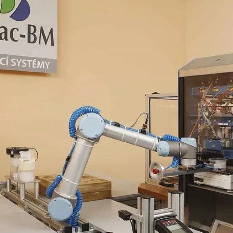 Universal Robot UR 3e With 3KG Payload 6 Axis Industrial Robot Arm As ...