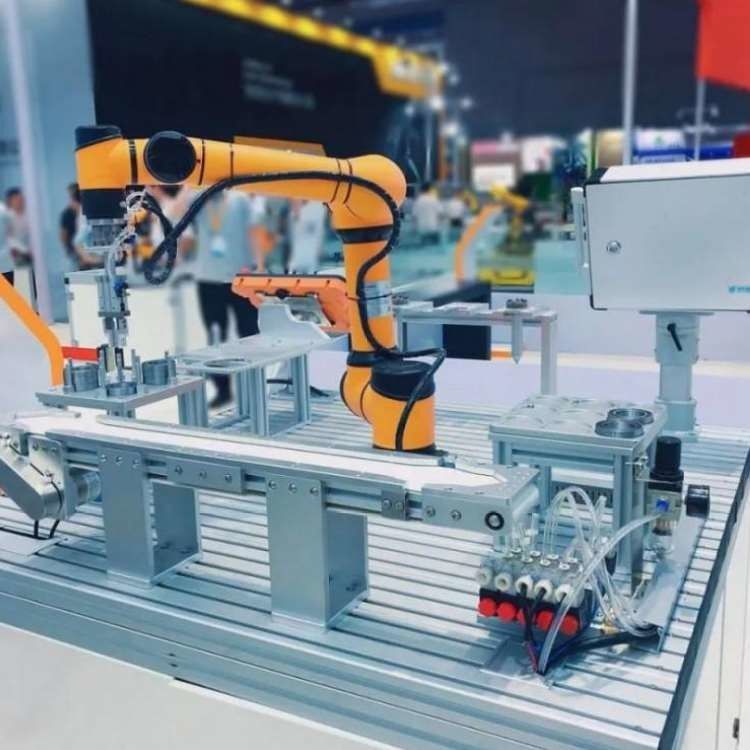 AUBO Robot AUBO I3 6 Axis Robotic Arm For Pick And Place Collaborative ...