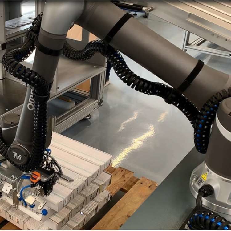 Collaborative Robotic Arm OMRON TM12M Robot Arm 6 Axis As Cobot Robot