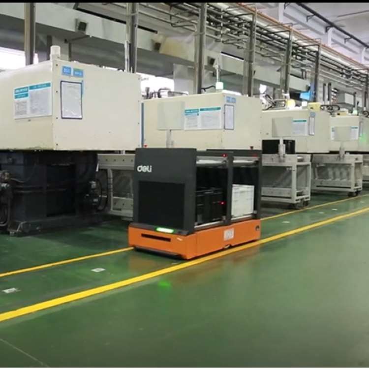 AGV Robot Q3-600C Payload 600kg With CNGBS Cobot Robot Arm For ...