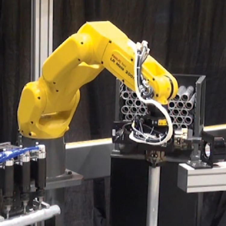 Fanuc LR Mate 200iD/7L Payload 7kg Reach 911mm Mini Robot For Handing ...