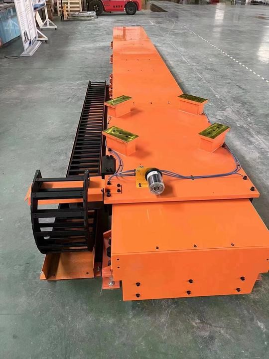 Hans E5 6 Axis Welding Robot With Torch And Rails System For Mig Mag Tig Welding Solution