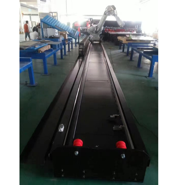 Robot Rails With 2500KG Payload And 3200MM Reach With ABB Robot And ...