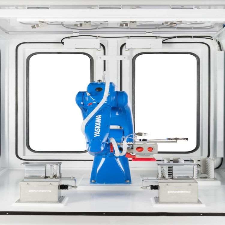 6 Axis Pick And Place Robotic Arm Yaskawa GP8 With CNGBS Robot Gripper ...