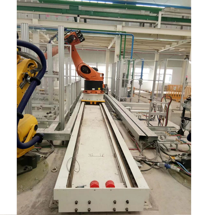 Guide Rail FANUC Robot With 500KG Payload For Material Handling As Robot Rails