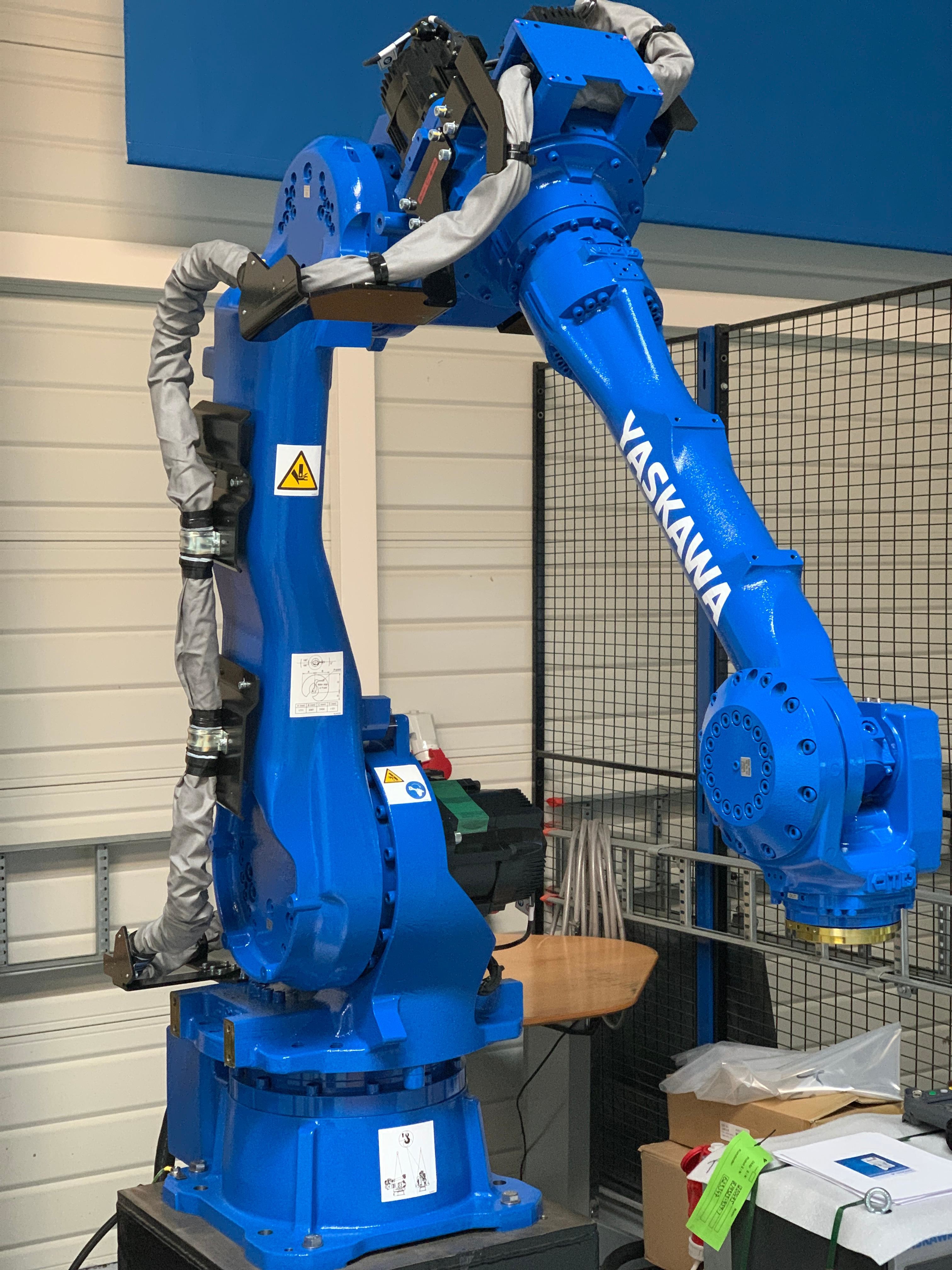 YASKAWA GP50 Industrial Robot 50KG Payload As Automatic Manipulator As ...