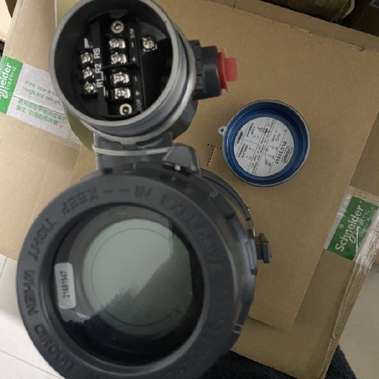 Emerson Fisher FIELDVUE DLC3100 Digital Level Controller With Chinese ...