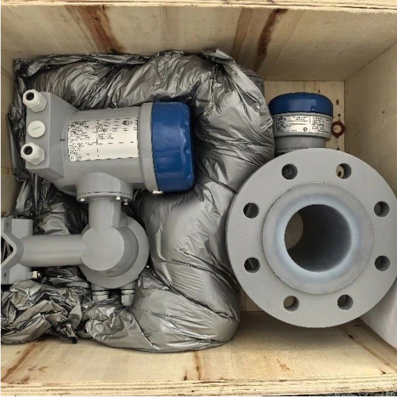 Original New Liquids Flowmeter OPTIFLUX 4000 Flow Sensor IFC 300 Signal ...