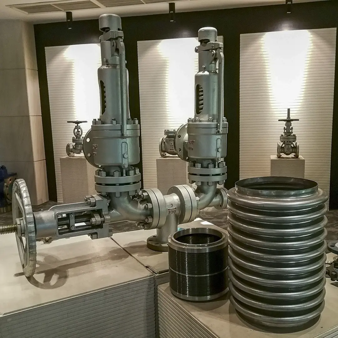 Crosby H-Series Stainless Steel Pressure Relief Valve for Steam