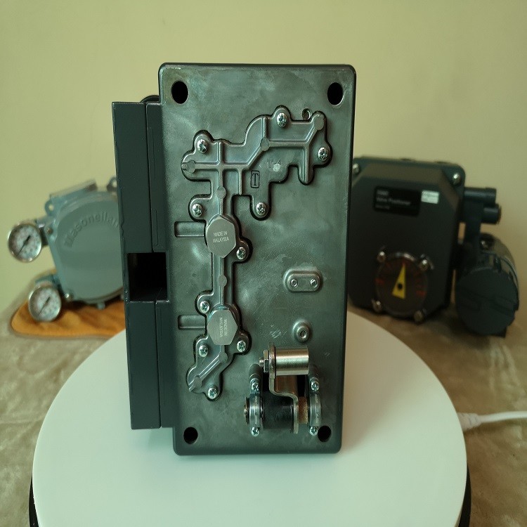 3610J Pneumatic Positioner Of Valve Controller For Single Acting With ...