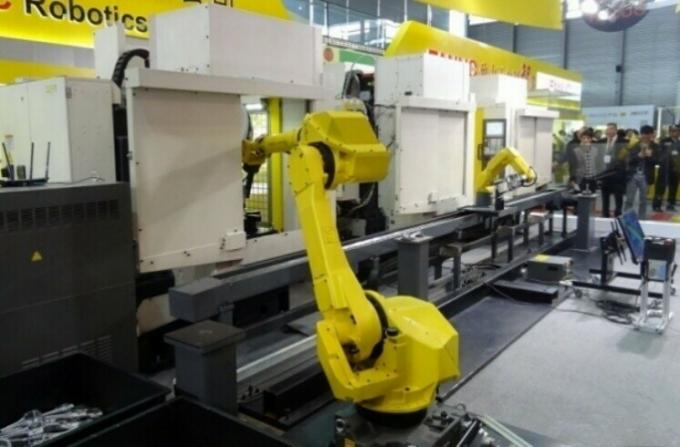 LR Mate Fanuc Robot Arm 200 ID / 4S Load Capacity 4kg Weight Working ...