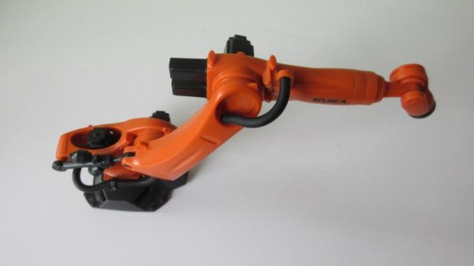 KR 70 R2100 With KR C4 Controller Payload 85kg Reach 2101mm Palletizing ...