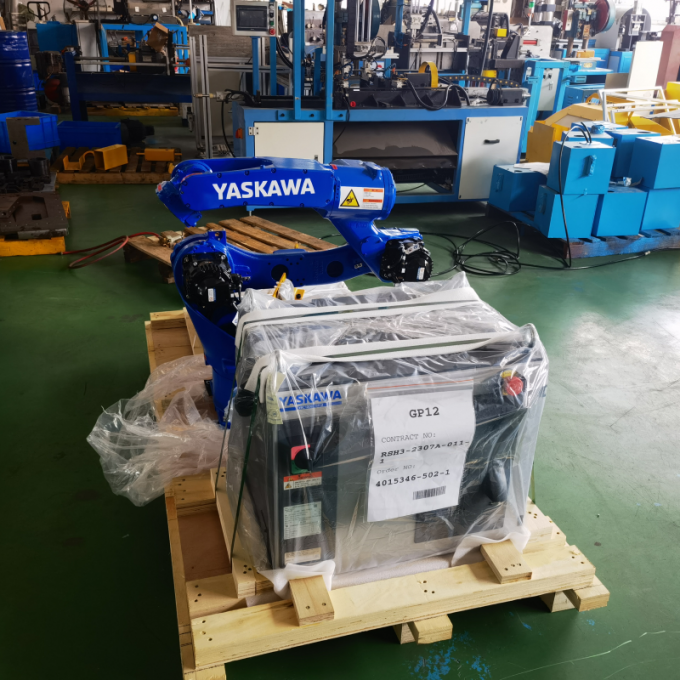 MOTOMAN GP12 Yaskawa Welding Robot Arm With CNGBS Positioner For OEM Welding Equipment